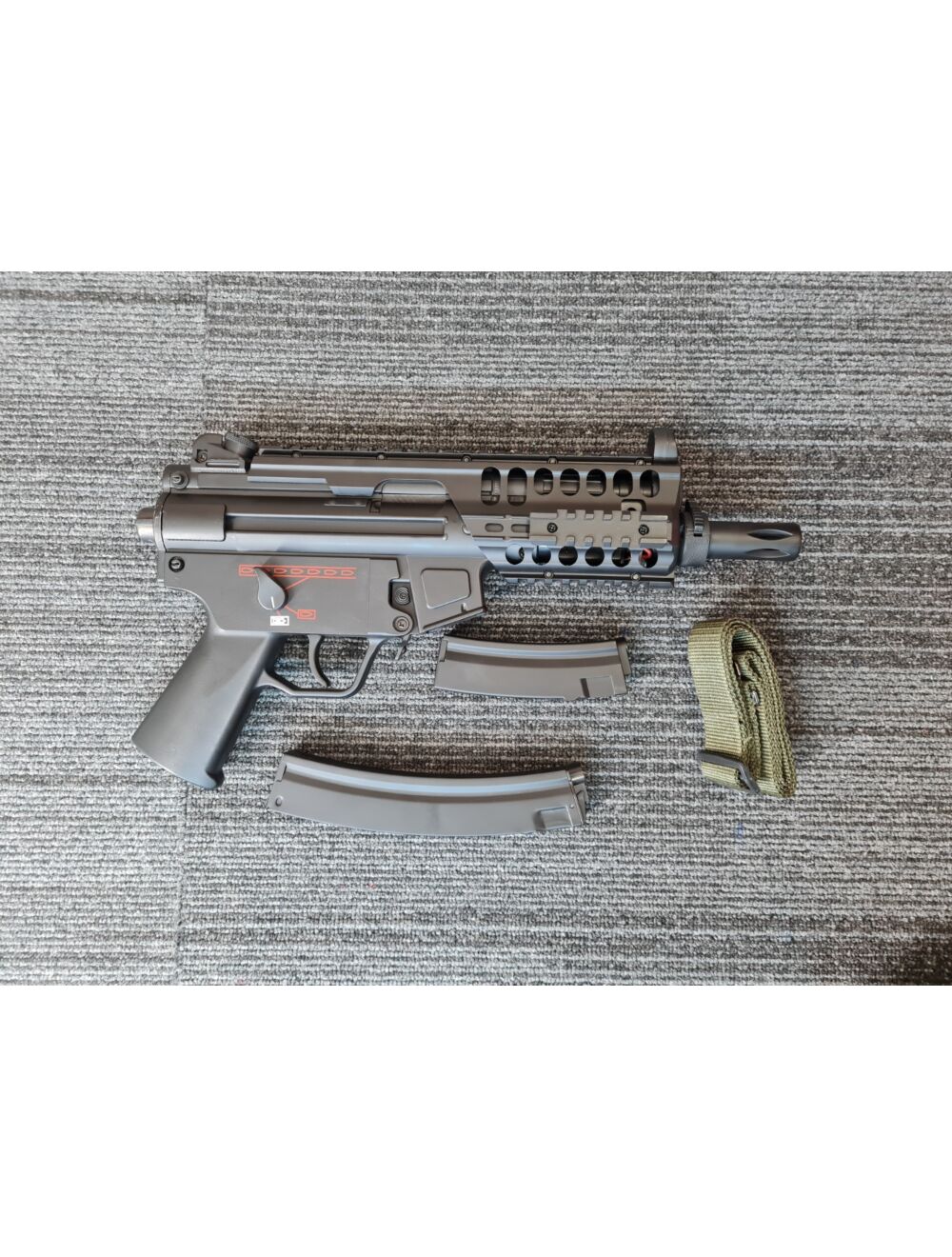 Galaxy AEG Submachine Gun with Stock (Metal Gearbox - Black - G5M)