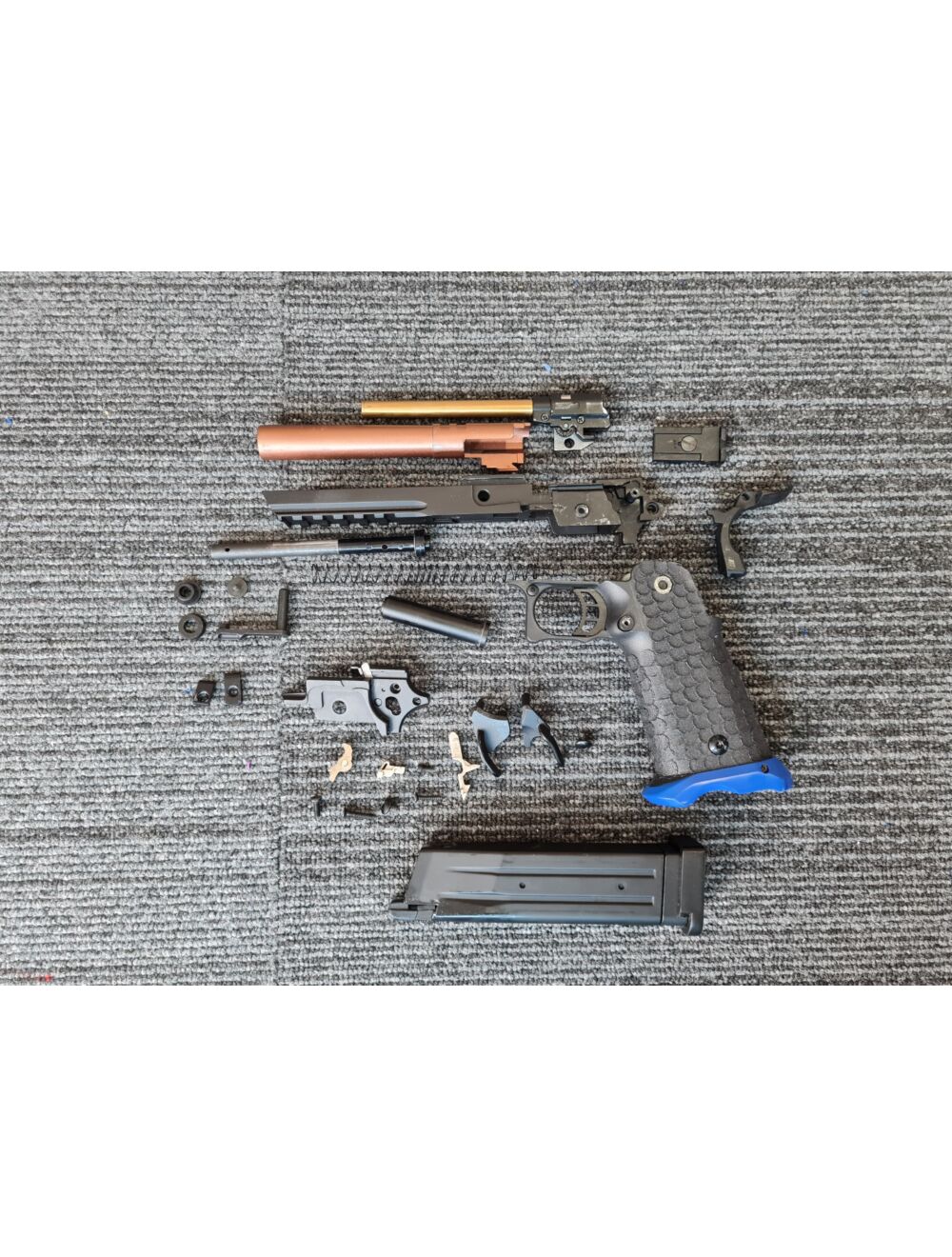 Army JW3 Baba Yaga Gas Blowback Pistol (Full Metal - Two-Tone Blue ...